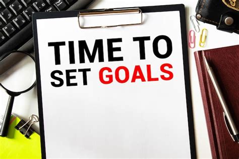 Premium Photo Conceptual Hand Writing Showing Set Smart Goals
