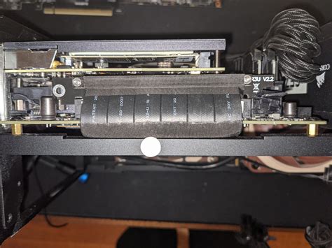 Motherboard Part Possibly Blocking Gpu Riser Could Be Causing Gpu