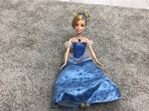 Disney Princess Swirling Lights Cinderella Doll £9 99 Picclick Uk