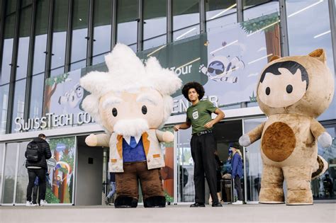 Salesforce On Linkedin Agentforcetour Networking