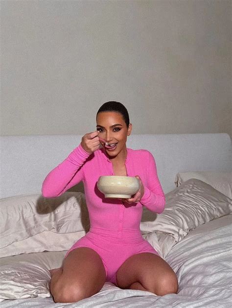 Kim Kardashian Fans Spot Nsfw Detail As She Poses In Bed After Being Declared Legally Single