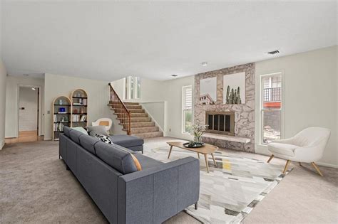 1061 Nw South Shore Dr Lake Waukomis Mo 64151 Realtytrac