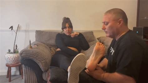 Worship My Super Stinky Feet Londontramplegirls Clips4sale