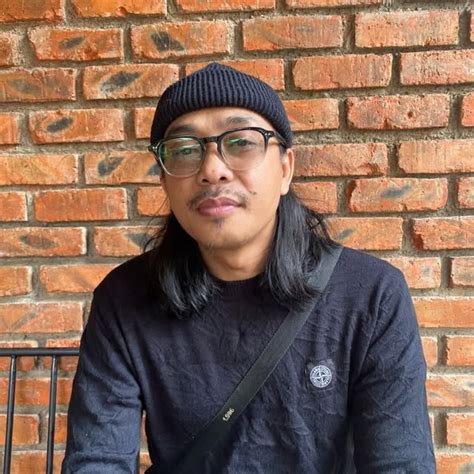 Yusuf Yusuf Idie • Threads Say More