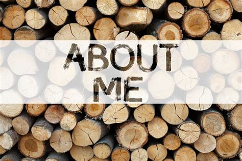 오래 된 벽돌 배경 복사 공간에 자기 인식 개인 정체성에 대 한 비즈니스 나에 대 한 개념을 보여주는 개념적 발표 텍스트 캡션 영감 0명에 대한 스톡 사진 및 기타 이미지