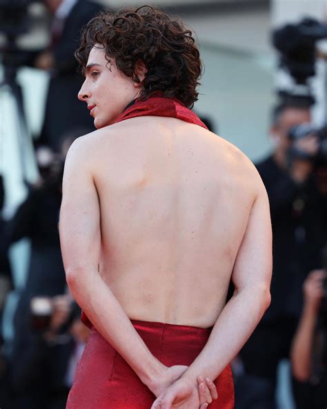 I Gosling Venice2022 Timothée Chalamet Goes Backless In Venice Plurk