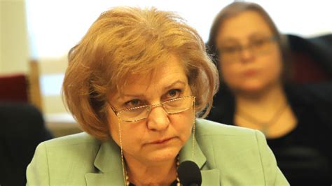 Менда Стоянова Покупателната способност на българите няма да пострада От деня БНР Новини