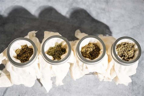 How To Make Infused THC Oil Two Ways Jane And Mary