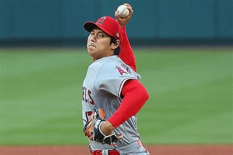 「バカげた記録を加えた」大谷翔平の”圧巻13k”に米老舗誌も脱帽！快挙も達成「5回以下13奪三振は1901年以降で4人目だ」 ライブドアニュース