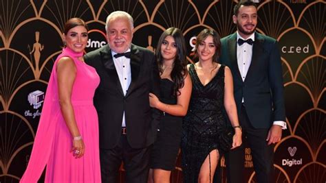 مازال توافد النجوم على مهرجان الدراما دينا الشربيني وعائشة بن أحمد الأبرز