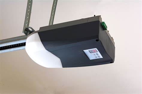 How To Program Your LiftMaster Garage Door Opener Remote