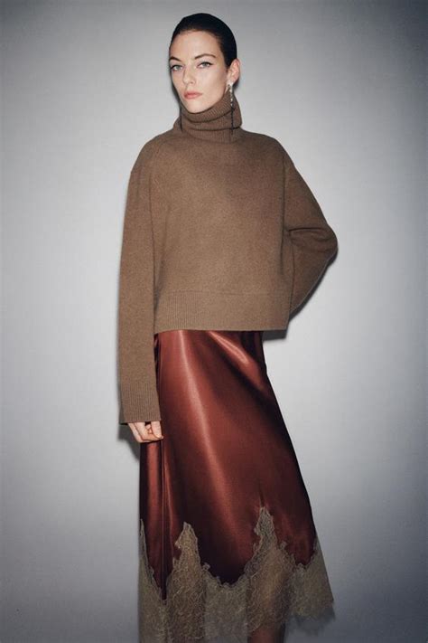 Zw Collection Contrast Lace Satin Skirt Burgundy Zara New Zealand