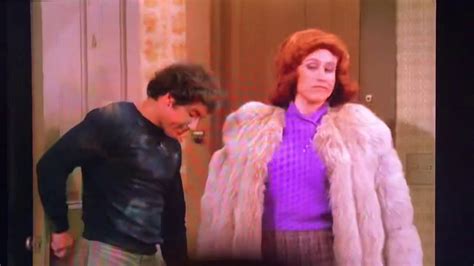Laverne And Shirley Big Ragusa Meets Big Rosie Big Deal Youtube
