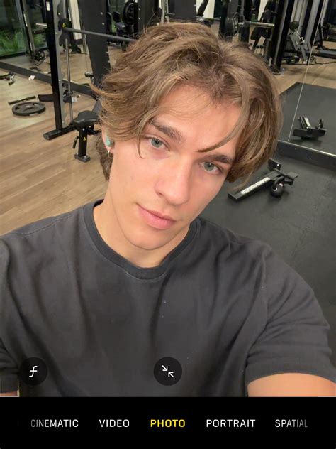 Alex Sampson Alexsampson • Instagram Photos And Videos