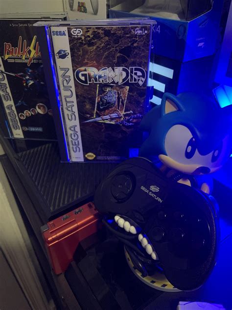 Finally Found A Sonic Holder Without A Broken Nose Rgamecollecting