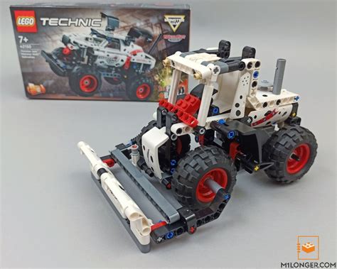 Lego Moc 42150 Pullback Dozer By Mlonger Rebrickable Build With Lego