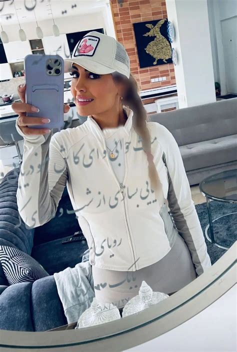 غوغای عکس خصوصی همسر بابک جهانبخش این عکس نباید منتشر می شد