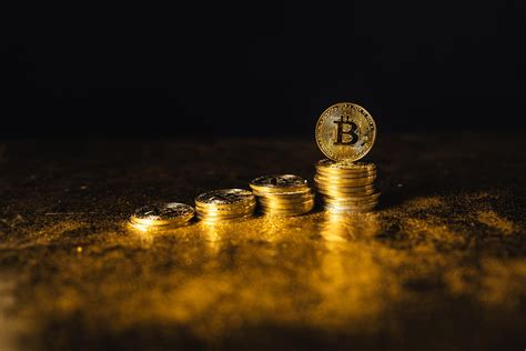 bitcoin btc vs ishares bitcoin trust etf ibit better buy