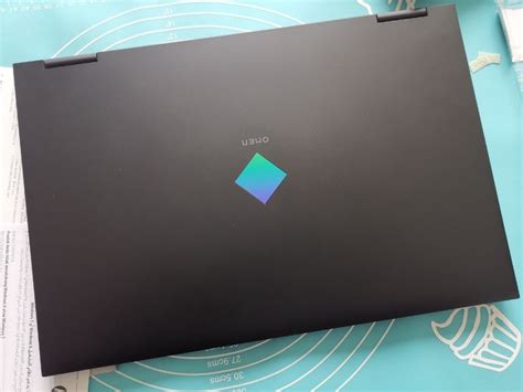 暗影精灵暗影精灵 8 Pro游戏本怎么样 暗影精灵8色彩表现：“偏色”的真相 什么值得买