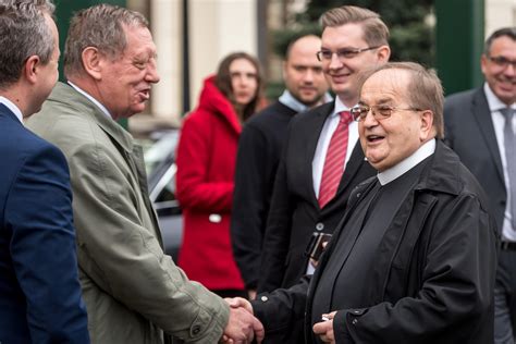 Ile Dostał O Tadeusz Rydzyk Od Pis Społeczeństwo Newsweek Pl