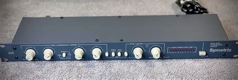 Symetrix 501 PEAK RMS Compressor Limiter Vintage Reverb