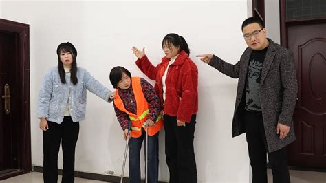 董事长母亲假扮保洁去公司没想到遭到经理羞辱结局令人解气 YouTube