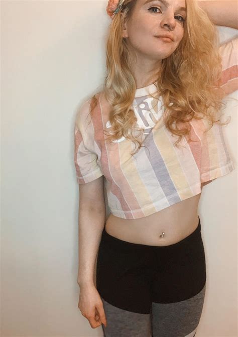 Fully Clothed And Could Still Charm The Pants Of You Scrolller