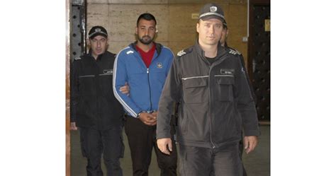 Вуйна и племенник в ареста заради двойното убийство в Паничерево