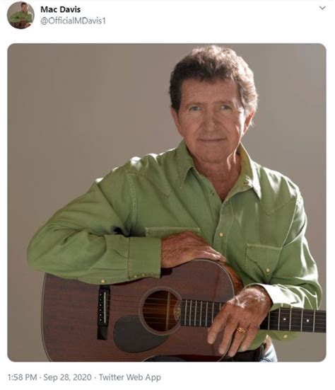Mac Davis Legendary Country Singer And Songwriter Dead At 78 Following Heart Surgery