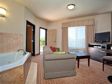 Boutique Hotel In Silt Holiday Inn Express And Suites Silt Rifle