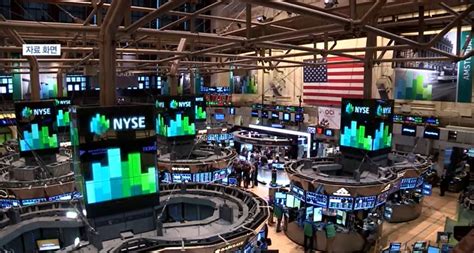 뉴욕증시 첫날 애플·테슬라 동반 급락제조업 지표도 부진 Sbs Biz