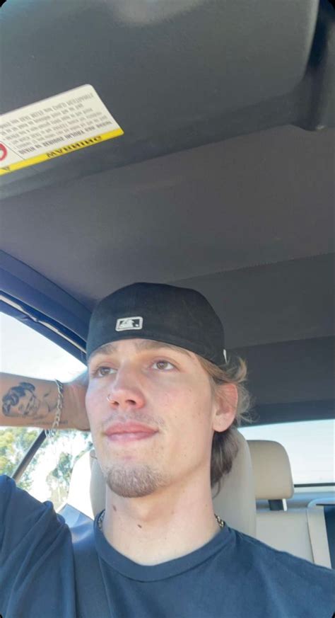 Vinnie Hacker Hacker Girl Hacker Hacker Aesthetic