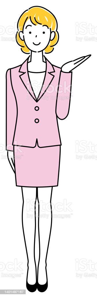 양복을 입은 예쁜 아가씨가 웃고 가리키며 소개를 합니다 전신 스탠딩 일러스트 레이 션 벡터 계획에 대한 스톡 벡터 아트 및 기타