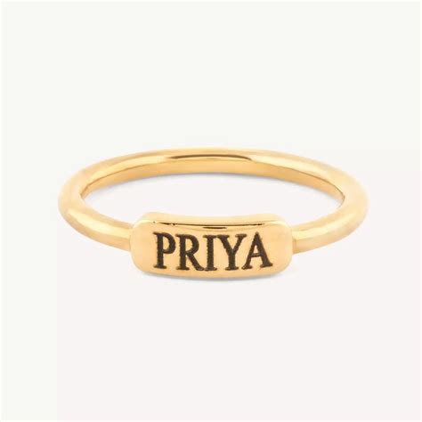 Chic Name Plate Ring Name Strings
