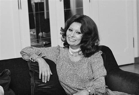 Sophia Loren Ad Hollywood Per I Suoi 90 Anni Qui Mi Sento A Casa