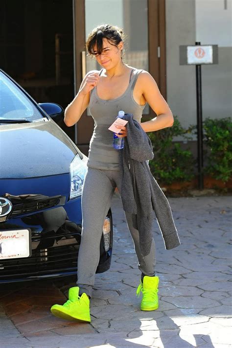 Michelle Rodriguez Scrolller