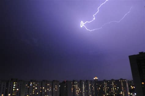 Более 190 населенных пунктов в Новгородской области остаются без света Kp Ru