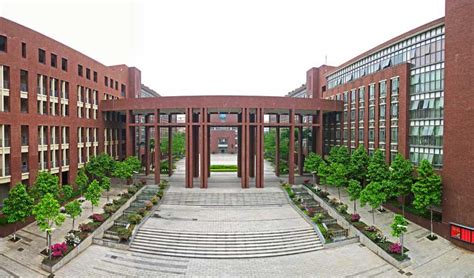 广东省实验中学校园山东省实验中学昆明市实验中学大山谷图库 广东省实验中学校园山东省实验中学昆明市实验中学大山谷图库