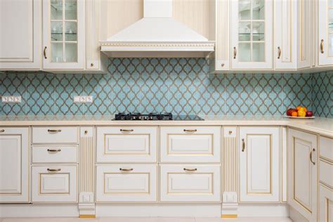 2025 Most Popular Styles And Types Of Cabinet Molding