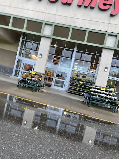 Grocery Store Fred Meyer Reviews And Photos 555 Trosper Rd Sw