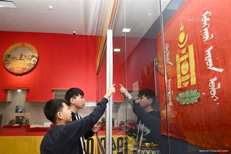 Анхдугаар Үндсэн хууль баталсны 100 жилийн ойд зориулсан Санан тунхаглах ирээдүй үзэсгэлэн