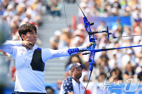 활 시위 당기는 김제덕 뉴스1