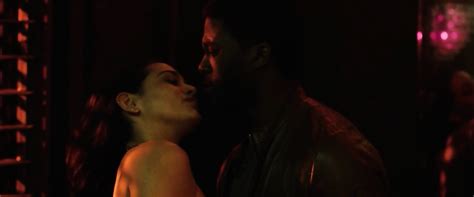 Natalie Martinez Sexy Scene The Message From The King Eporner