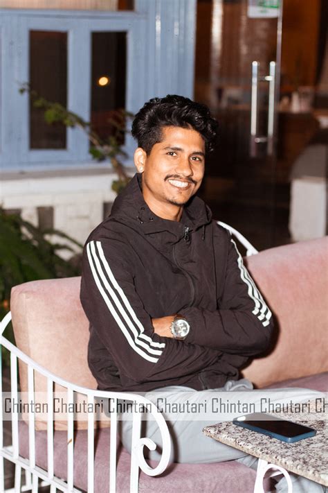 Sundaynight 📸 Ritesh Bhagat Photo Chintan Chautari