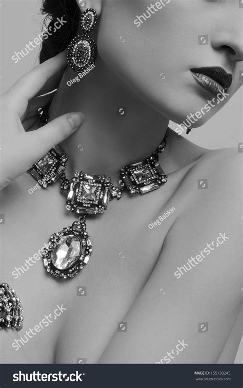 Beautiful Nude Woman Perfect Skin Makeup Stock Photo Shutterstock