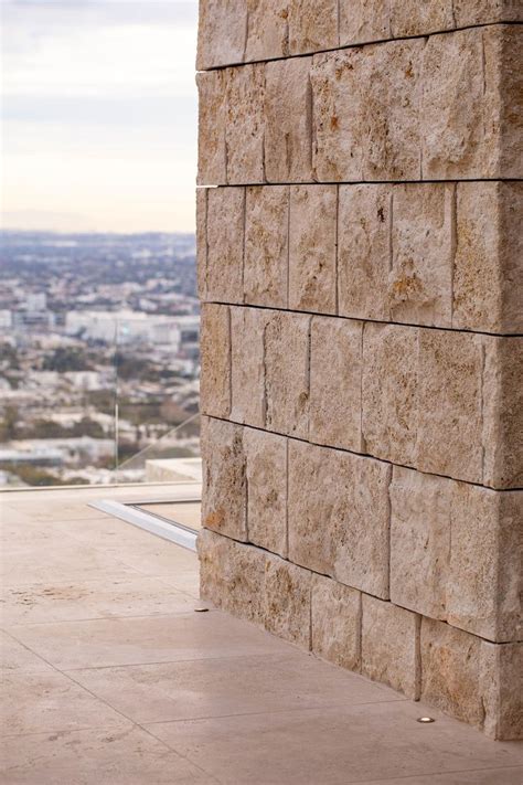 Scala® Split Warm Tones Natural Stone Wall Cladding