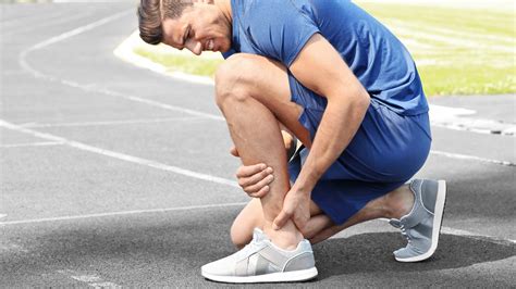 Foot Sprain 101 Causes Symptoms And The Fastest Way To Recover