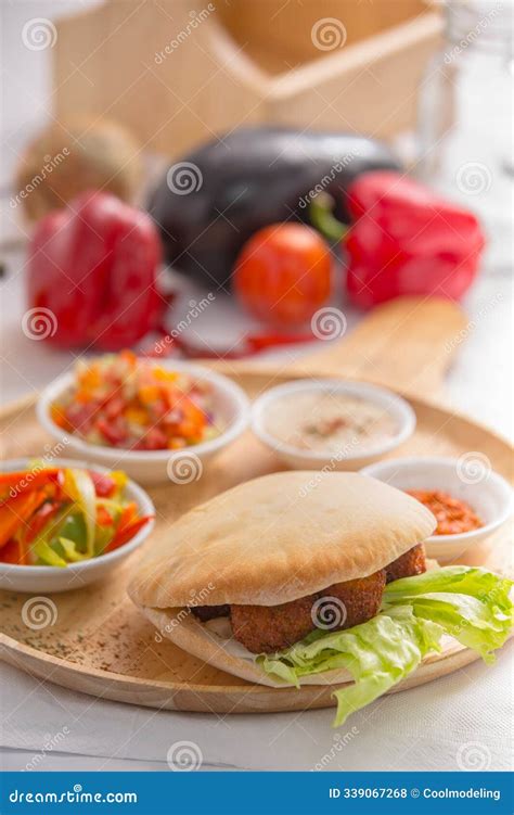 Falafel In Pita Bread With Salads On The Side Arab Food Middle Eastern