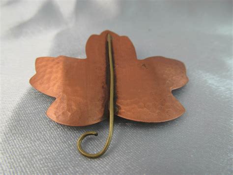 Vintage Hallmark Hammered Copper Leaf Design Pin Sign Gem