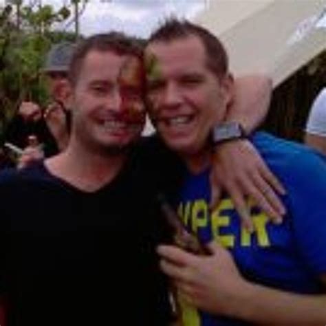 Stream Robbie Grant 1 Music Listen To Songs Albums Playlists For